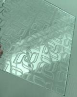 China Anti-Slip Flat Pattern Laminated Glass in Clear/Extra Clear for Customizable Three Layer Flooring for sale