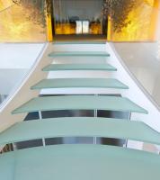 China 12+12+12 MM Customized  Anti-Slip Patterns  Laminated Glass Floors For Glass Staircase for sale