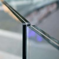 China Aluminum U Channel With Laminated Glass For Frameless Railing Balustrade Parapet Baluster Banisters Terrance Patio Fence for sale