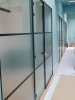 China Frosted Glass Office Partition With Thermal Insulation Aluminum Accessories Profiles for sale