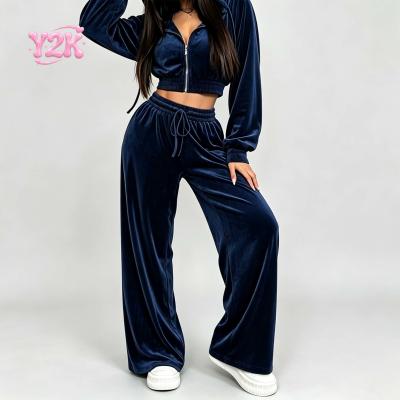 China Custom Women's Velour Zip Hoodie Wide Leg Pants Tracksuit for sale