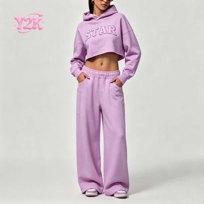 China Custom Women's Cropped Graphic Hoodie Baggy Sweatpants Set for sale