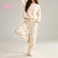 China Custom Women's Holiday Print Crewneck Jogger Pajama Set for sale