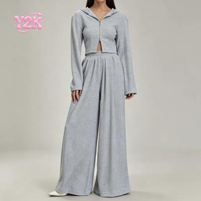 China Custom Women's Cropped Zip Hoodie Pleated Wide Leg Pants Set for sale