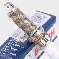 China Genuine Car Iridium BOSHIS 04C905606 04C905616 04C905616B 04C905616D Engine Spark Plugs for sale