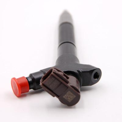 China TOYOTAA 1VD-FTV Common Rail Injector 295900-0300 295900-0220 2367051060 23670-51060 23670-59045 for sale