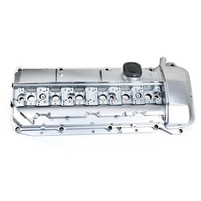 China Engine Valve Chamber Cover 11121432928 for BMWN543 Series 5 and X5 2008-2019 Vehicles for sale