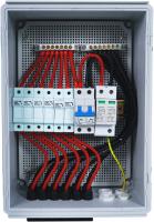 China 18 String 500VDC PV Combiner Box 4 In 1 Out with Surge Protection for Solar Systems for sale