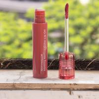 China Long Lasting Non Sticky Lip Gloss , Customized Makeup Matte Lipstick for sale