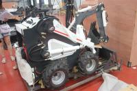 China 23HP power Mini Skid Steer loader HY380 With Gas engine for garden personal renting for sale