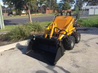 China 23HP Mini Skid Steer loader with US Briggs& Stratton gasoline engine USA AUSTRALIA EURO for sale