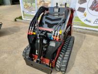 China ML525Y Mini skid steer loader with Japan Kubota engine 25HP for sale