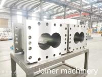 China High Wear Resistant Screw Barrel for 320 Extruder Working-Process for sale