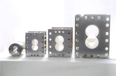 China Electric Heating Alloy Steel Screw Segments Cylinder Assembly With Water Cooling System for sale