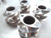 China 30 Screw Element Pellet Machine Parts Silver Color Double Screw Design for sale