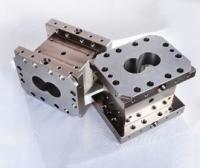 China Plastic Machinery Segment Bimetallic Alloy PE Sheet PP PVC Pet Barrels Components for sale