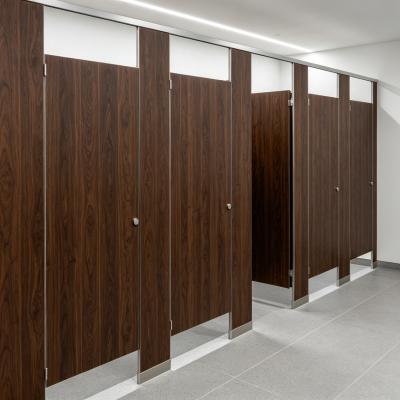 China Antibacterial Phenolic Resin Toilet Partition 18mm Moisture Proof Public Restroom Cubicle for sale
