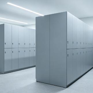 China 12mm HPL Commercial Gym Locker Durable Changing Room Cabinet for Swimming Pool for sale