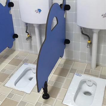 China Custom Kindergarten Toilet Partition Eco Friendly HPL Cubicle 18mm Protection Decoration for sale