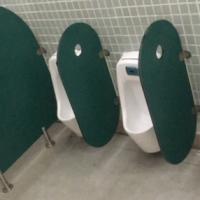 China Kindergarten Bathroom Stall Dividers Children Urinal Partitions Waterproof 12mm HPL for sale