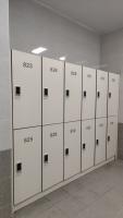 China Waterproof Compact Laminate Lockers 1430kg/m³ Density B1 Fire Rated Public Gym Staff Storage for sale