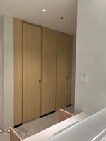 China Compact Laminate HPL Toilet Partition, Waterproof Phenolic Restroom Cubicles for Factory Workshop & Office Building for sale