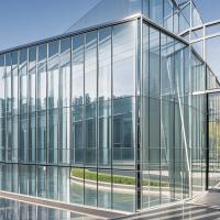 China Hurricane-Proof Waterproof Soundproof Tempered Glass Curtain Wall with Double Layer Construction and Aluminum Alloy Frame for sale
