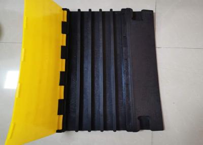 China Heavy 20 Tons  5 Hole Width 35mm Driveway Speed Bumps for sale