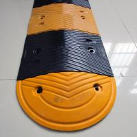 China Rubber Bolts Low Down Parking Lot Driveway Speed Bumps for sale