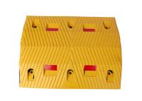 China High Purity Rubber Safety Reflective Driveway Speed Bumps for sale