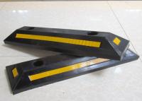 China 540mm*160mm*100mm Pressure Resistant Car Wheel Stopper for sale