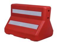 China Water Filled Highway Plastic Barrier Herringbone Traffic Safety Equipment for sale