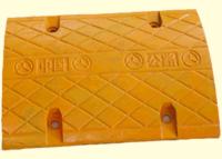 China Over 30 Tons RubberLoad Bearing Steel Traffic Safety Speed Hump for sale