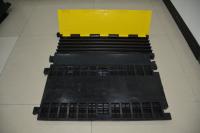 China Pipes Wire Rubber 5 Cable Heavy Duty Speed Bump for sale