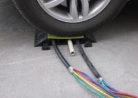China Pipes Wire Rubber 5 Cable Heavy Duty Speed Bump for sale