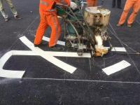 China Reflective Yellow Roadway Thermoplastic Road Marking Paint for sale