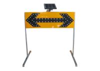 China Vehicle Arrow Guidance Road Flashing Solar Signal Light for sale