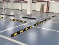 China Flexible 2000mm Heavy Duty Parking Lot Rubber Wheel Stopper for sale