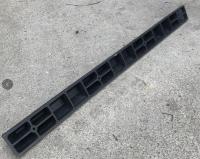 China Flexible 2000mm Heavy Duty Parking Lot Rubber Wheel Stopper for sale