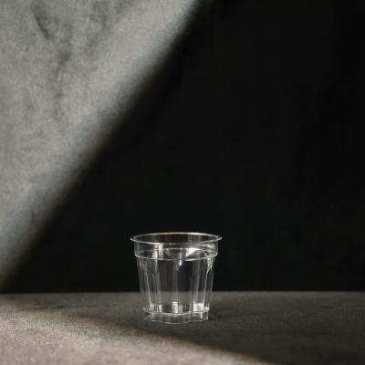 China Food Grade Clear PS Plastic Drinking Glasses With Lid In Party And Outdoor for sale