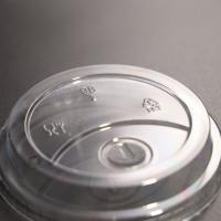 China Transparent Color Round BPA Free Plastic Cup Flat Lid For Boba Cup for sale