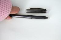 China Erasable Gel Ink Pens 0.5mm Steel Alloy Tip Ergonomic Grip 10g ABS for sale