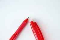 China MSDS Fluently Writing Friction Ball Erasable Pen With Needle Tip for sale