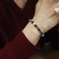 China Natural Obsidian Hematite Crystal Stone Bead Bracelet 8mm Handmade Elastic for sale
