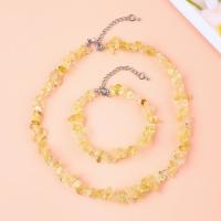 China Handmade Adjustable Natural Gemstone Chip Bracelet Necklace Set Irregular Crystal Healing Energy Jewelry Kit 100pcs for sale