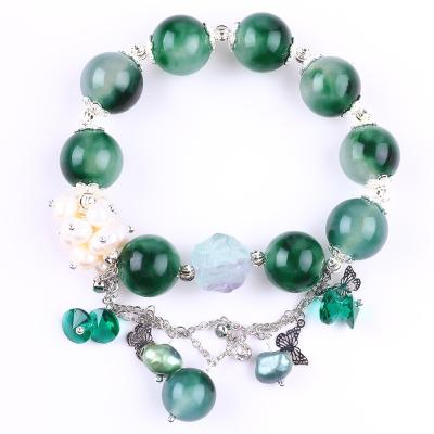 China Handmade Green Chalcedony Gemstone Bracelet 21cm Adjustable Beaded Charm Bracelet for Party Daily Wearing for sale