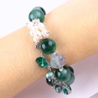 China Handmade Green Chalcedony Gemstone Bracelet 21cm Adjustable Beaded Charm Bracelet for Party Daily Wearing for sale