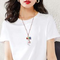 China Handmade Healing Crystal Quartz Necklace 23g with 5.5cm Stone and Adjustable Silver Chain for Spiritual Meditation for sale