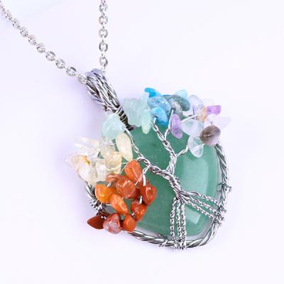 China Green Aventurine Heart Chakra Crystal Stone Necklace 5.1×4.2cm 27g Handmade Spiritual Meditation Jewelry for sale