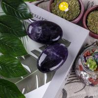 China Natural Polished Amethyst Palm Stone 6x4x2 cm Worry Stone for Stress Relief Home Decoration for sale